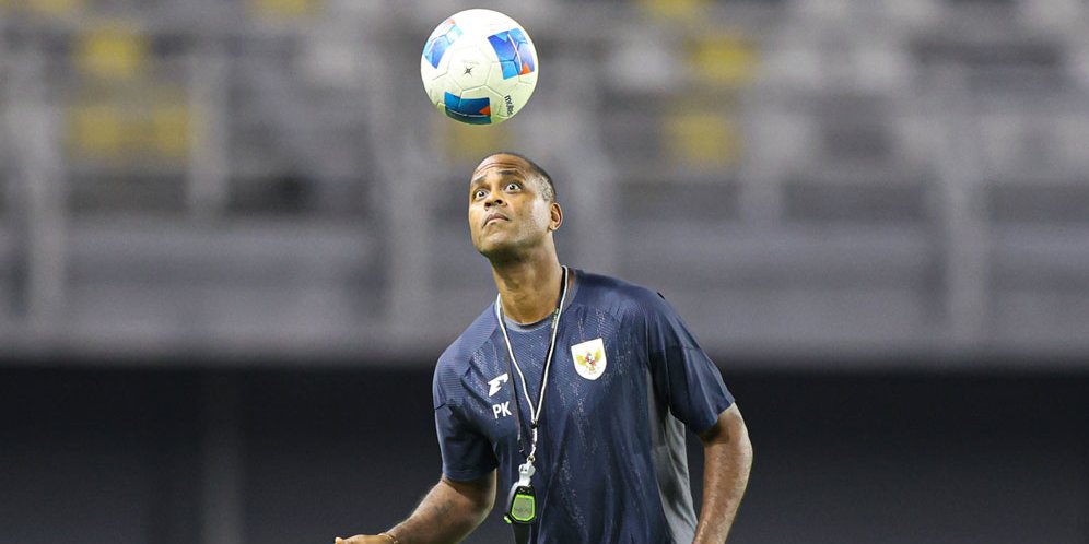 Reaksi Patrick Kluivert Soal Mundurnya Mees Hilgers dari Timnas ...