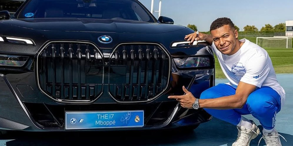 Padahal Tak Punya SIM: Deretan Koleksi Supercar Kylian Mbappe, BMW Jadi ...