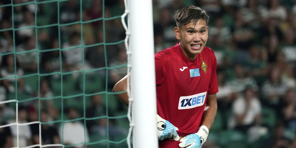 Malam Sulit Sherhan Kalmurza, Kiper 18 Tahun Kairat Almaty saat Berduel ...
