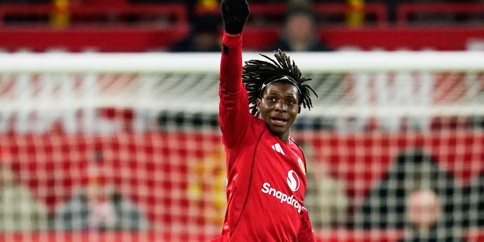 Patrick Dorgu Absen 10 Pekan, Ini Opsi Manchester United Menutup Lubang ...