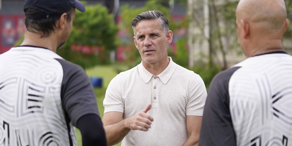 John Herdman Berikan Penjelasan Kenapa Luke Vickery dan Mitchell Baker ...