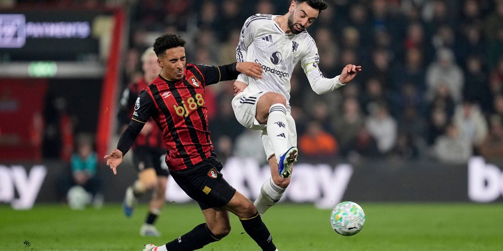 Bruno Fernandes Meledak! Kontroversi VAR di Laga Bournemouth vs Man ...