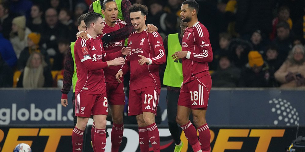 Rapor Pemain Liverpool vs Wolves: Andrew Robertson Lagi Bagus dengan ...