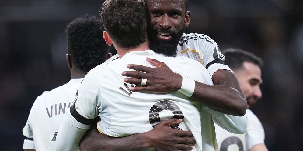 Resmi! Antonio Rudiger Perpanjang Kontrak di Real Madrid
