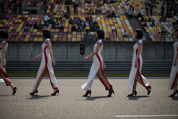 Galeri Foto Gadis Paddock Formula 1 GP China 2013 - Bola.net