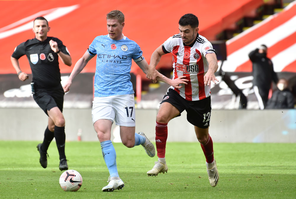 Kyle Walker Pahlawan Man City di Markas Sheffield United - Bola.net