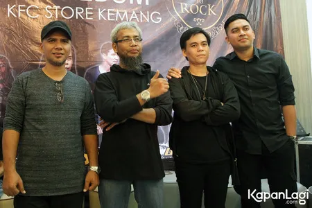 32 Tahun Di Belantika Musik, Grass Rock Rilis Album Kompilasi : B ...