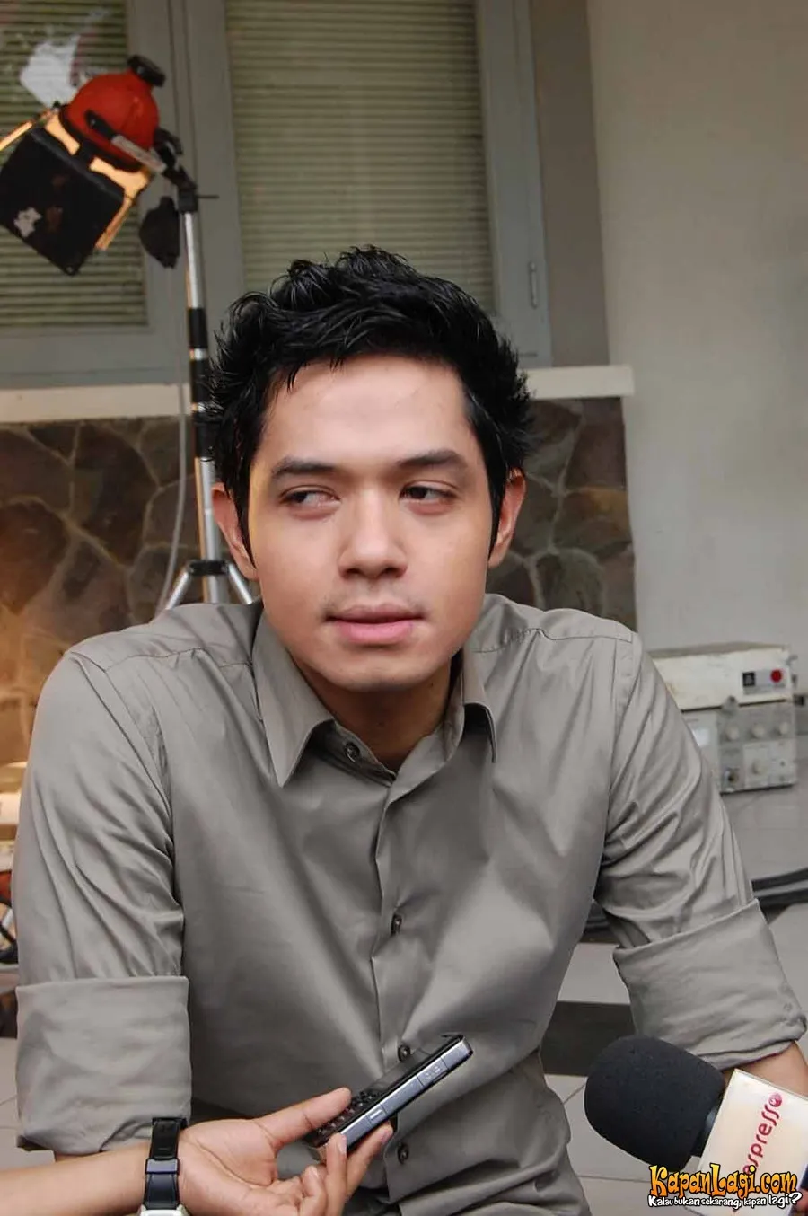 Dijodohin Ortu, Dude Segera Nikah? - KapanLagi.com