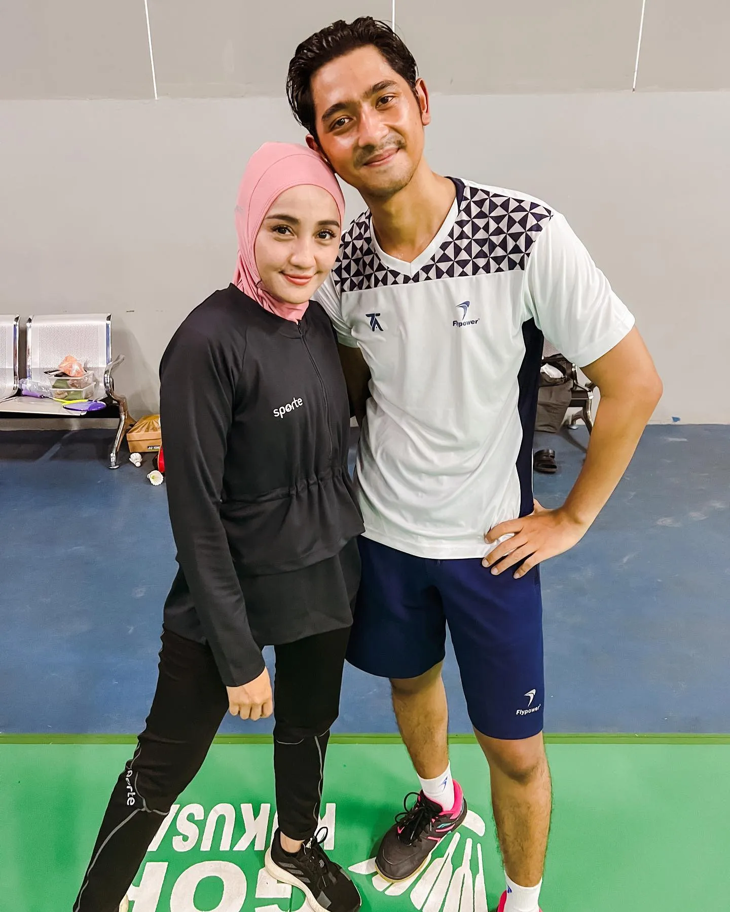 Masih Ingat Penty Nur Afiani Artis Laga Genta Buana? Lama Tak Tersorot, Ini 10 Potret Terbarunya ...