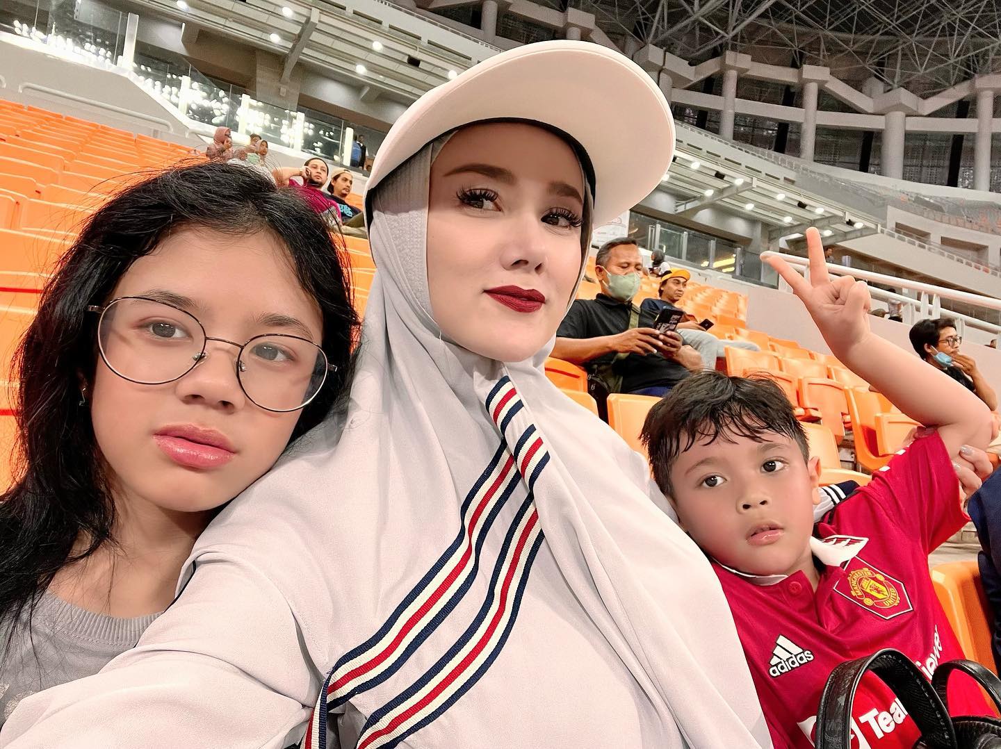 Selalu Penuh Sorotan, Ini 7 Potret Safeea Ahmad dan Muhammad Ali Anak ... Selalu Penuh Sorotan, Ini 7 Potret Safeea Ahmad dan Muhammad Ali Anak ...