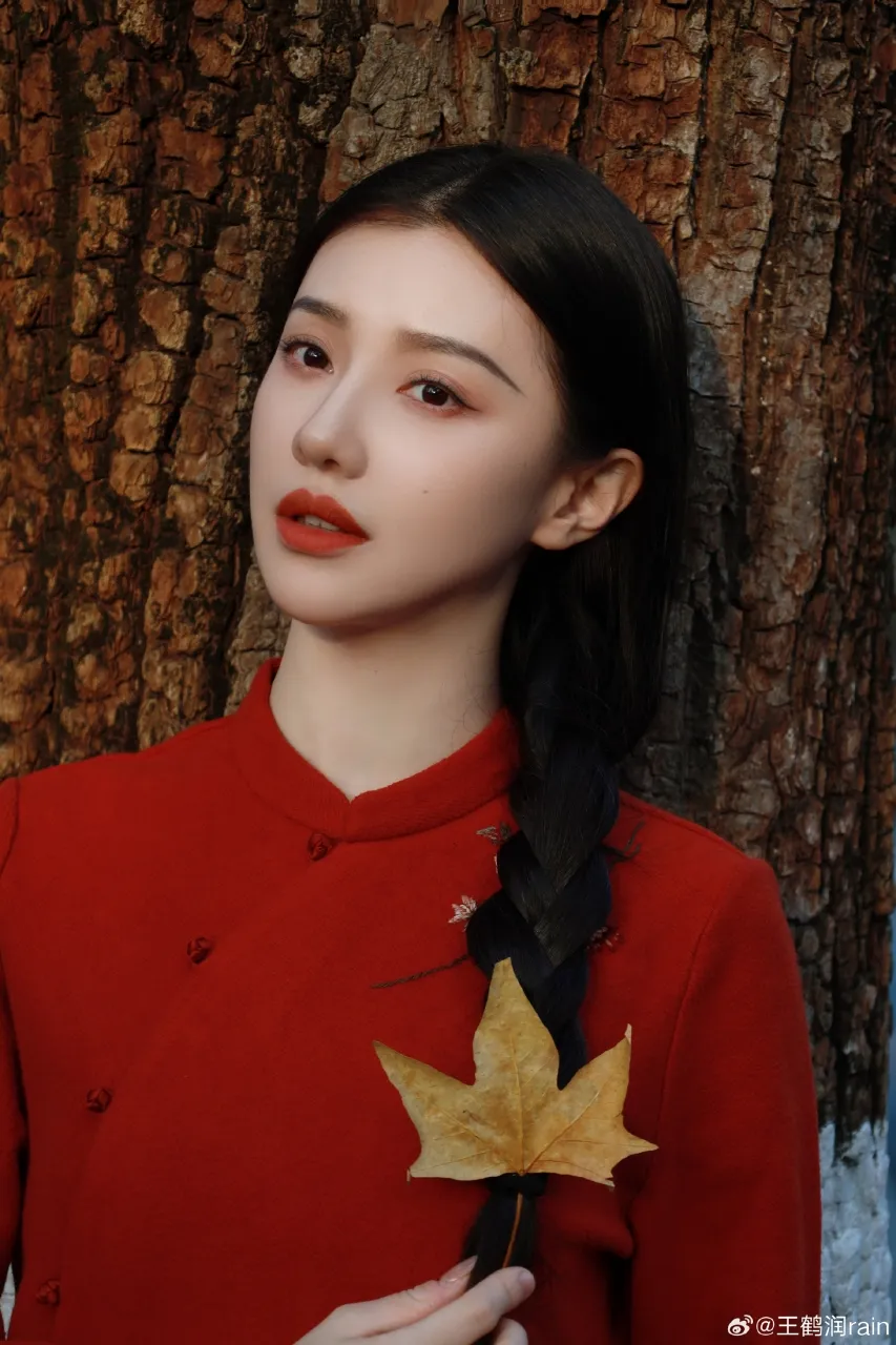 Profile of Wang Herun, Beautiful Chinese Actress from Shenyang Who ...
