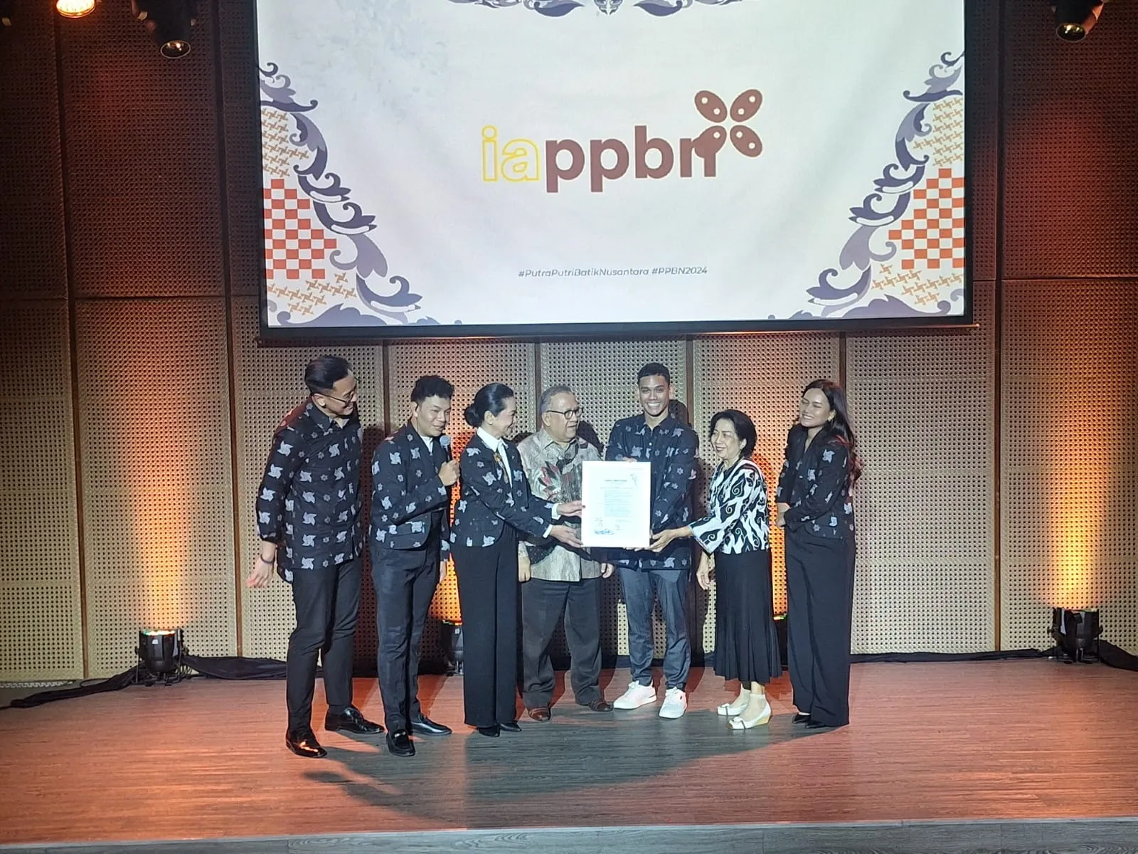 Ikatan Pencinta Batik Nusantara Kembali Gelar Ajang Putra Putri Batik ...