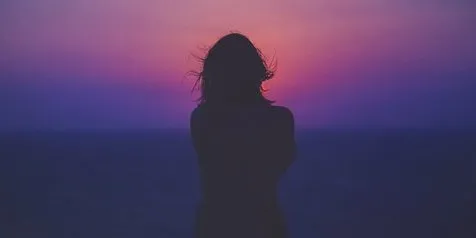 Arti Introvert dan Ciri-Cirinya, Ketahui Kelebihan Serta Kekurangan ...