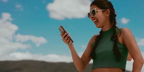 50 Status Kocak WA dan Caption Media Sosial, Bikin Ngakak! - Plus ...