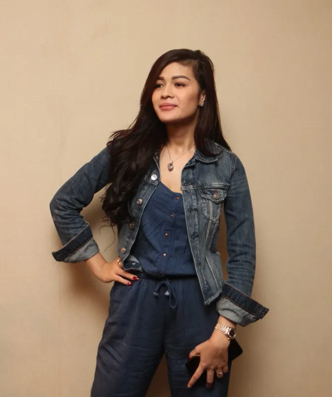 Diisukan Menikah Dengan Dicky Smash Hesty Klepek Klepek Ngaku Pernah Pacaran