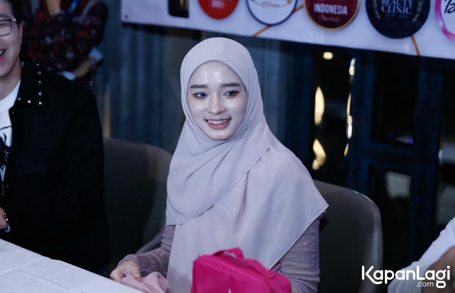 Putuskan Lepas Cadar Untuk Nafkahi Anak, Inara Rusli Berharap Tidak ... Putuskan Lepas Cadar Untuk Nafkahi Anak, Inara Rusli Berharap Tidak ...