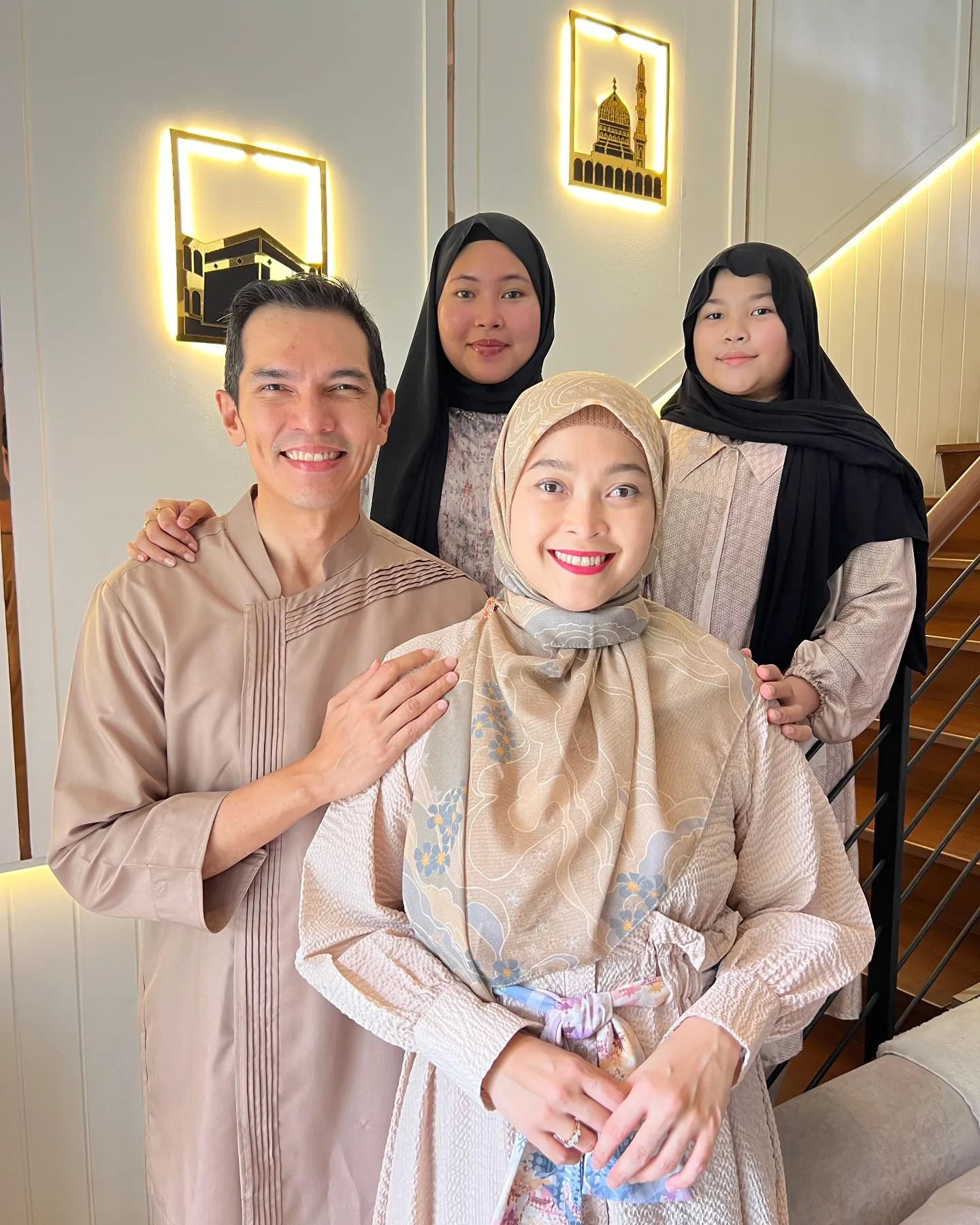 6 Potret Rumah Mewah Adrian Maulana di Tangerang Selatan, Ada Golf ...