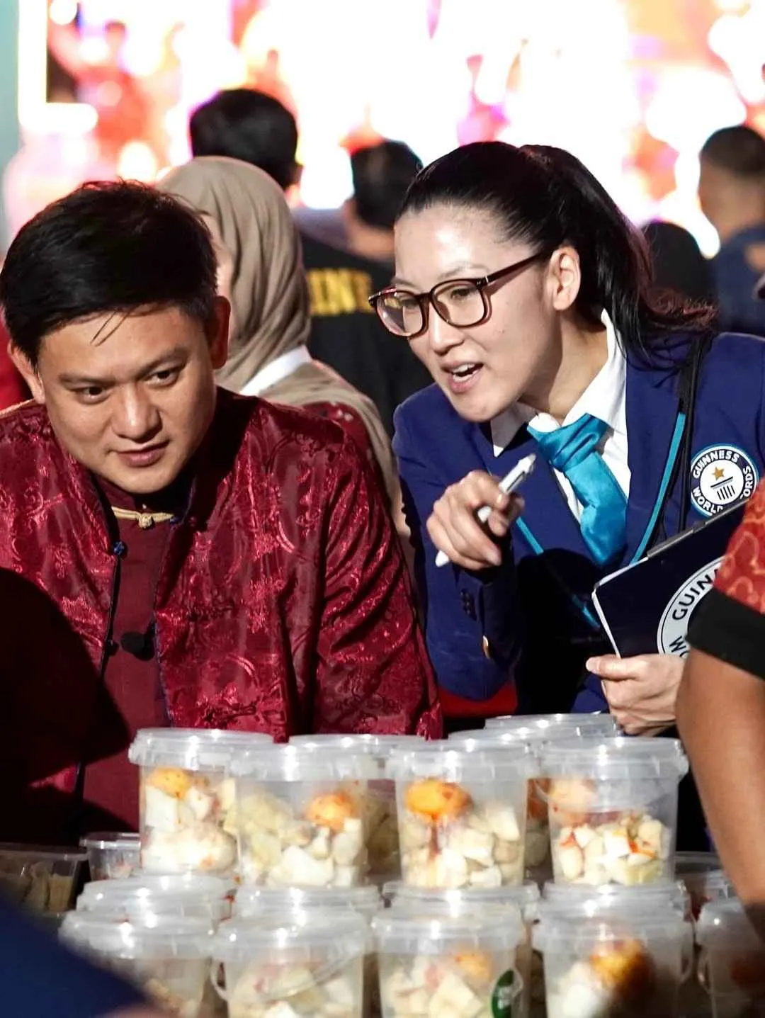 Bobon Santoso Raih Guinness World Records, Sajikan Lontong Cap Go Meh ...