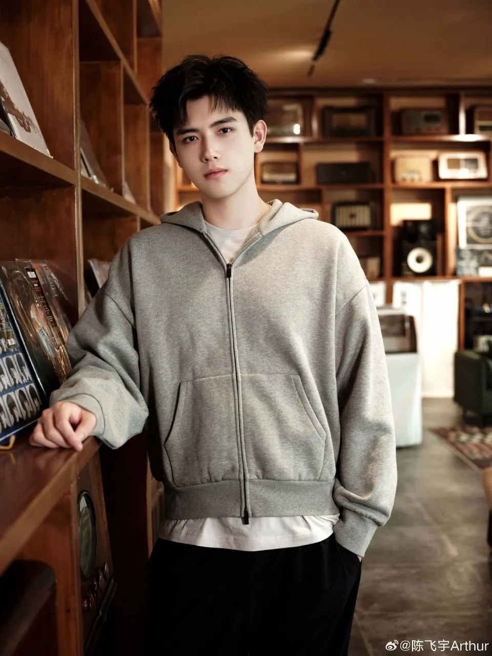 Bukan Cari Nafkah! 5 Artis China ini Terjun ke Dunia Hiburan Murni ...