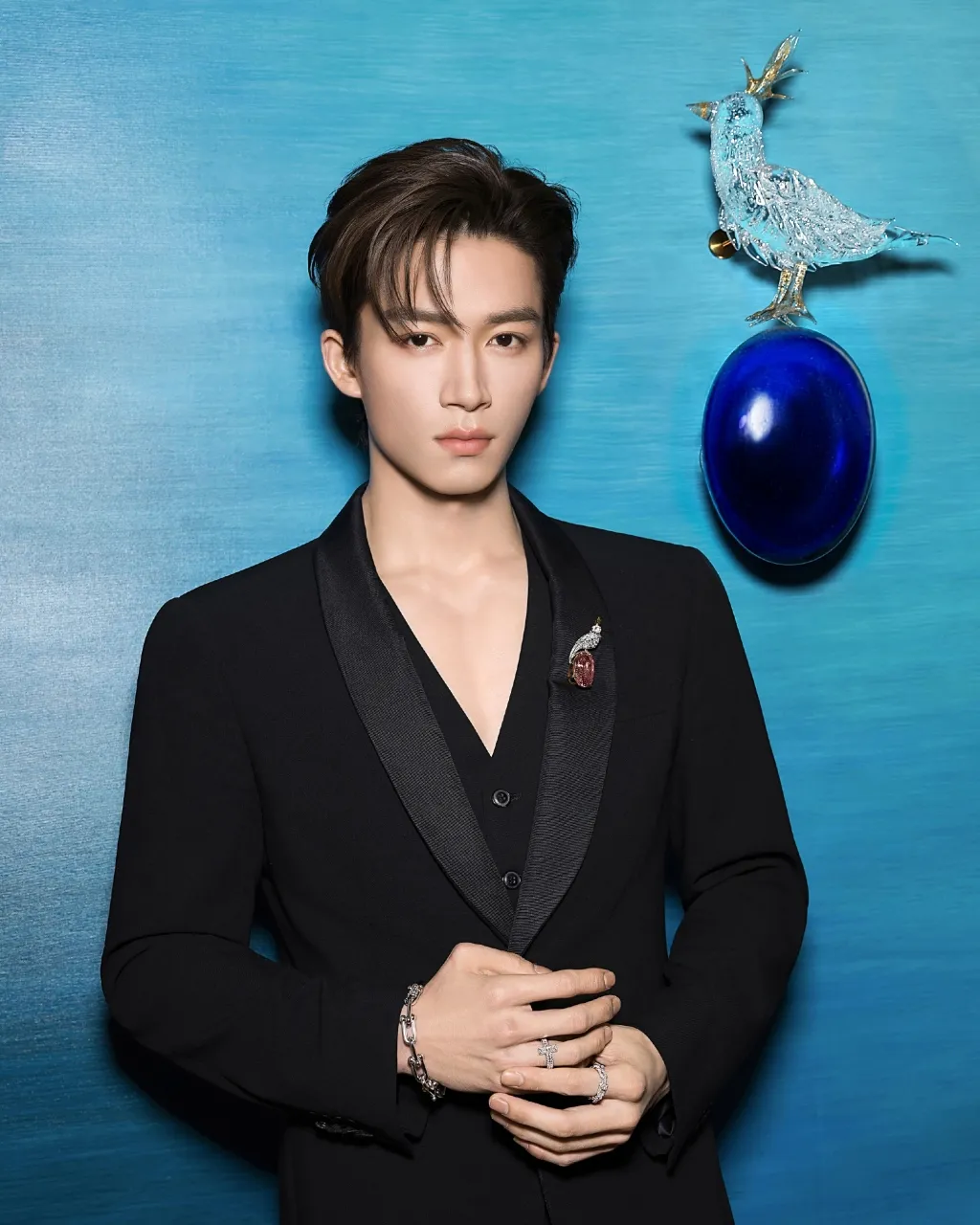Dari Layar Drama ke Fashion Global, Wang Xingyue Resmi Jadi Brand ...