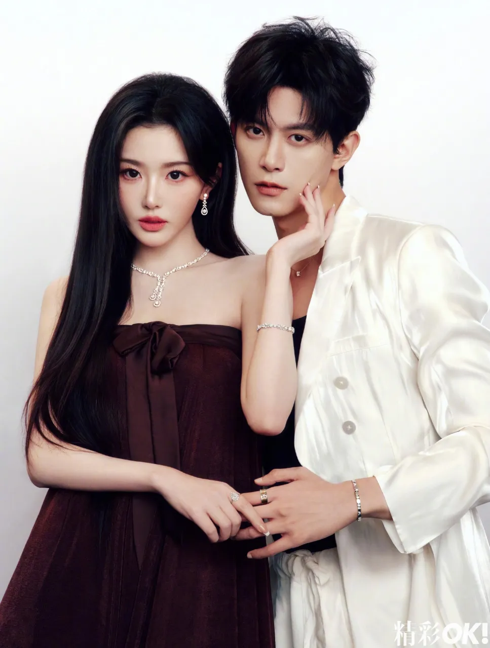 Deng Kai & Kong Xueer Pamer Chemistry Intens di Sampul OK! Magazine ...