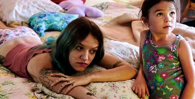 7 Film Hybrid Terbaik dengan Sinematik yang Unik, Cocok Buat Kamu Suka ...