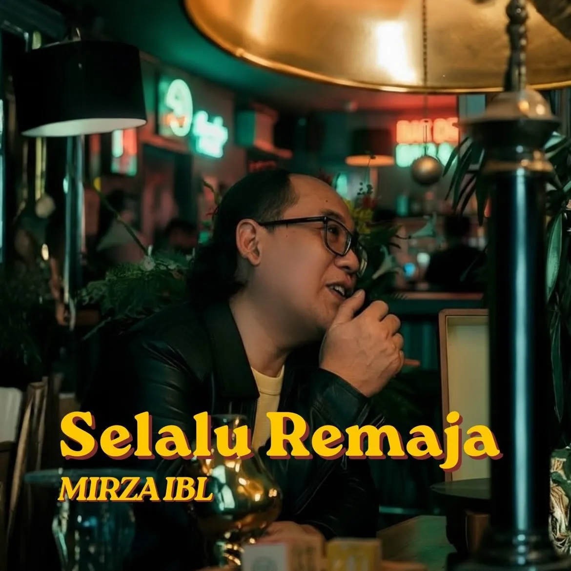 Mirza IBL Rilis Single 'Selalu Remaja' di Usia 56 Tahun - KapanLagi.com