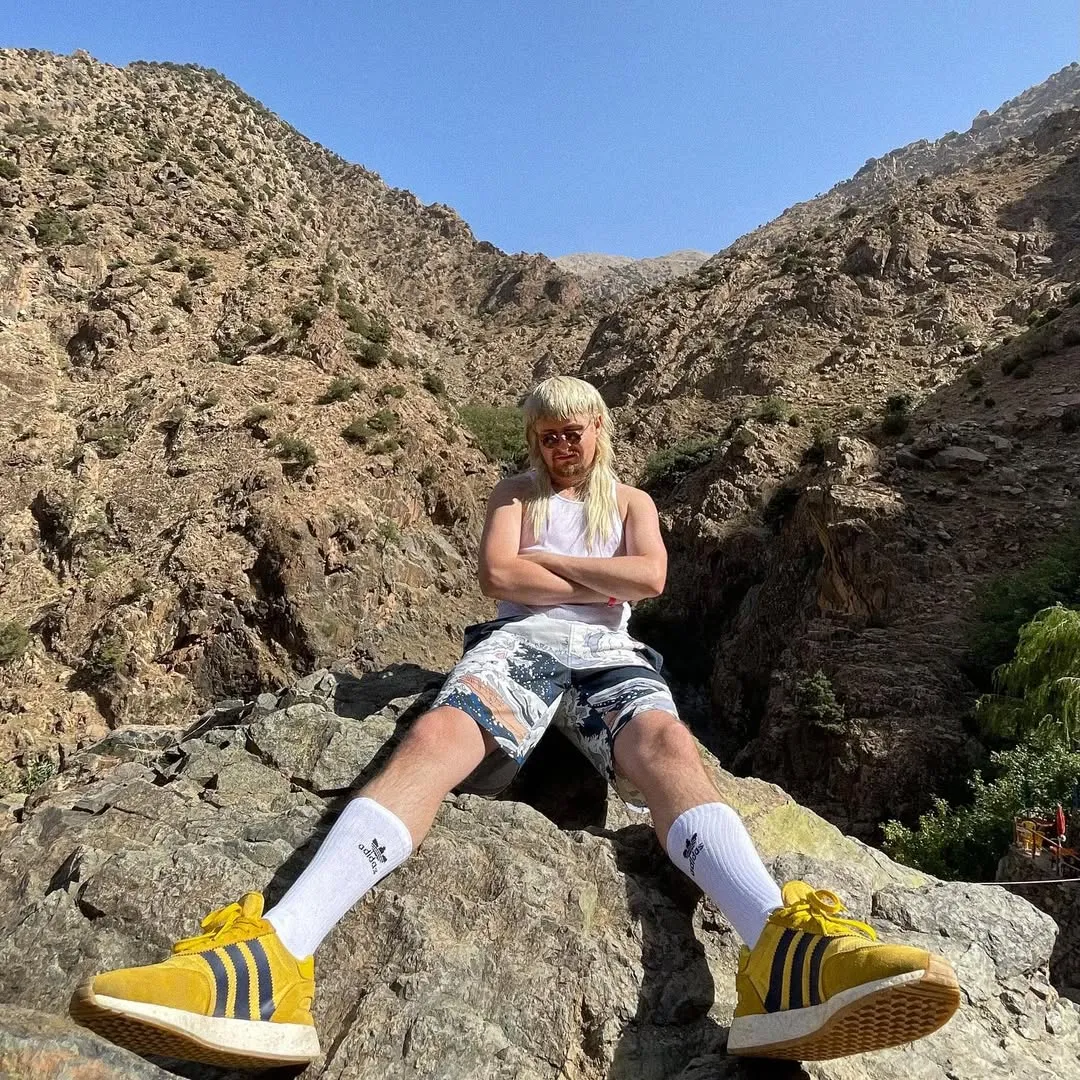 Oliver Tree Dikabarkan Meninggal Dunia Dalam Kecelakaan Helikopter Di oliver-tree-dikabarkan-meninggal-dunia-dalam-kecelakaan-helikopter-di