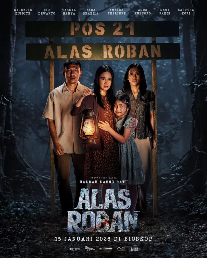 The Crew of the Film ALAS ROBAN Wears Pajama Dress Code During Filming