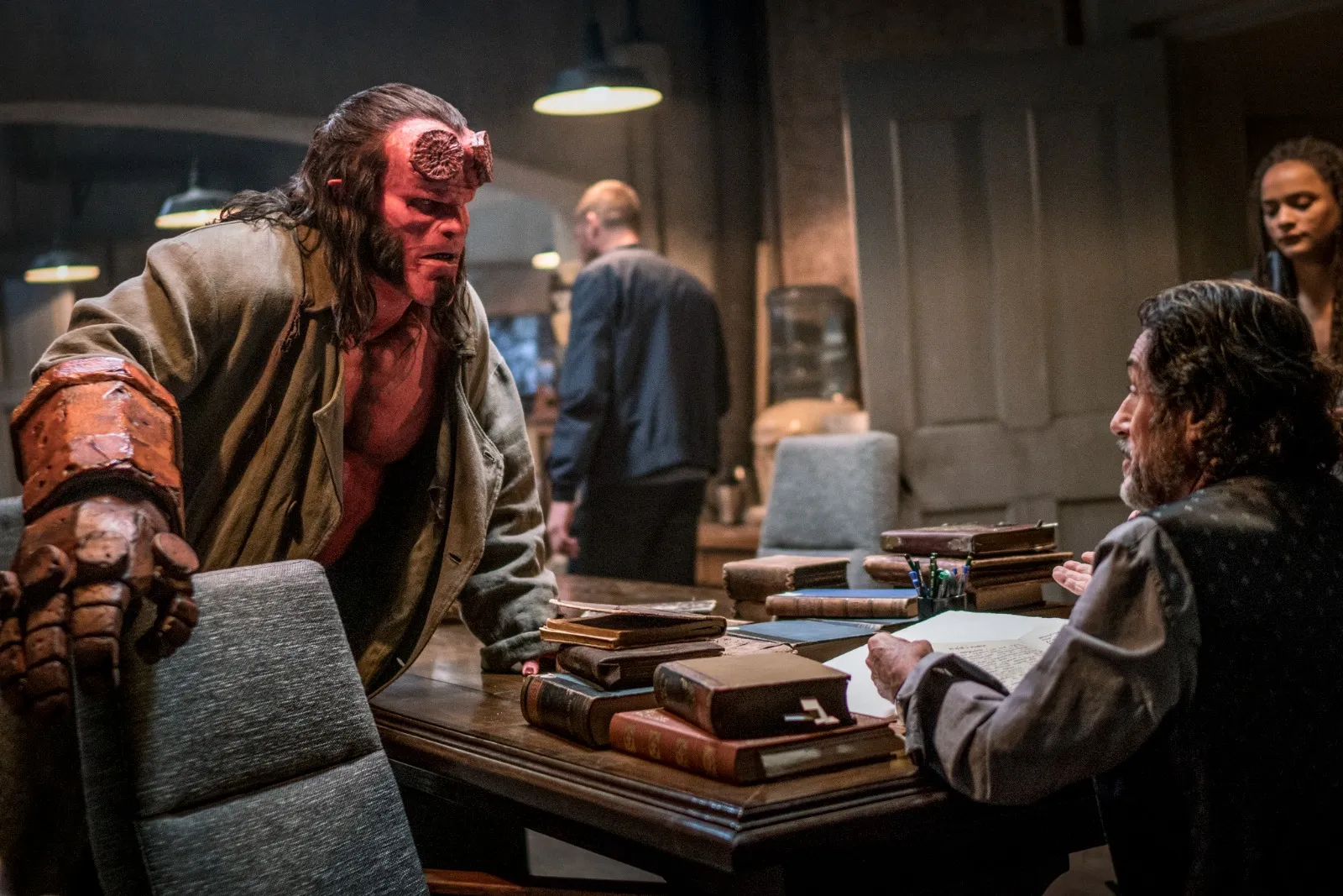 Sinopsis Film HELLBOY (2019), Tayang Senin 8 Juni 2026 Pukul 20.00 WIB ...