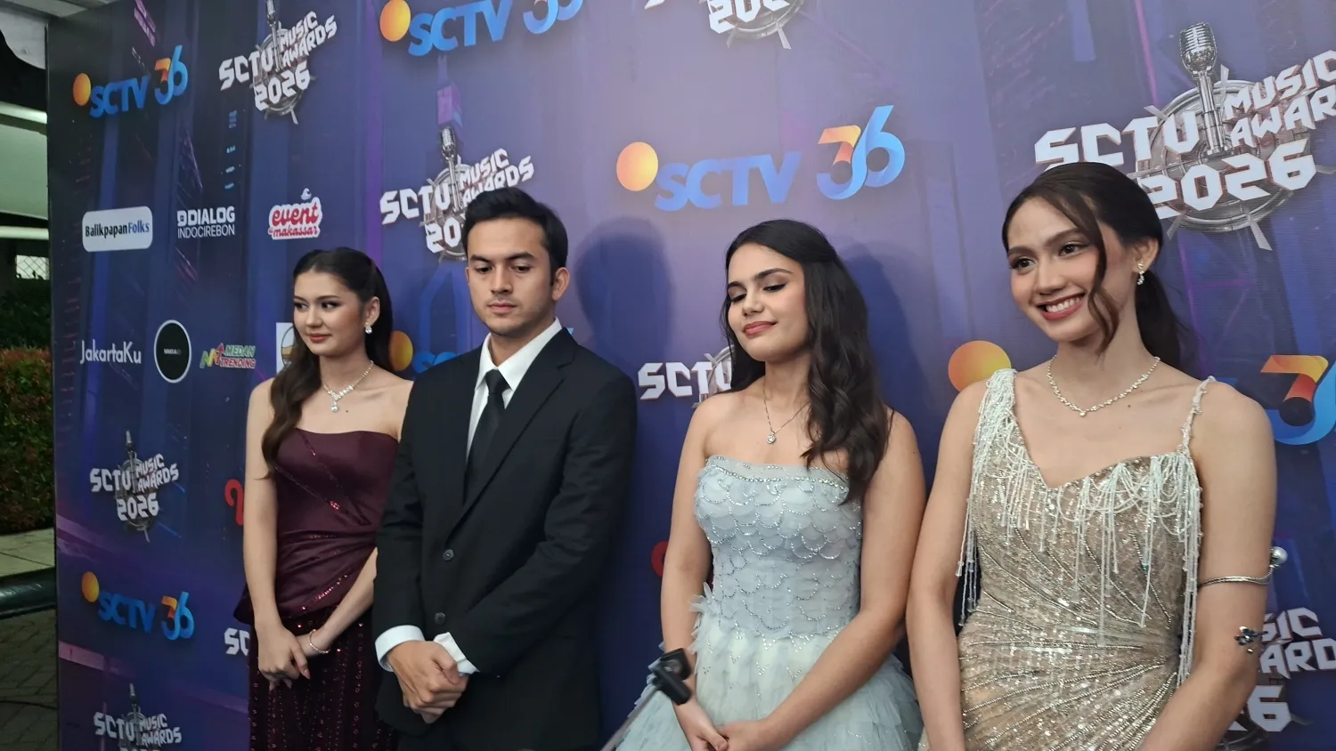Zoe Abbas Jackson & Rizky Nazar Star in 'SEBENING CINTA', The Story of ...