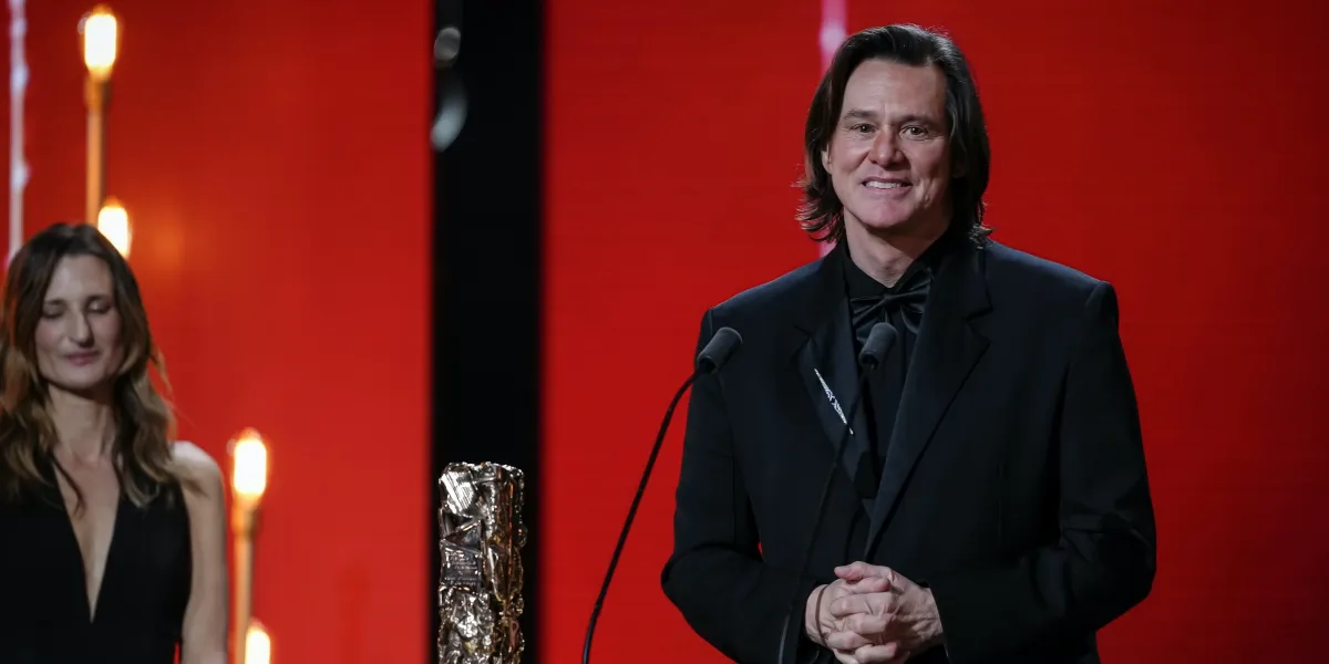 Jim Carrey Receives Cesar Award: Every Character You Play is Like Clay
