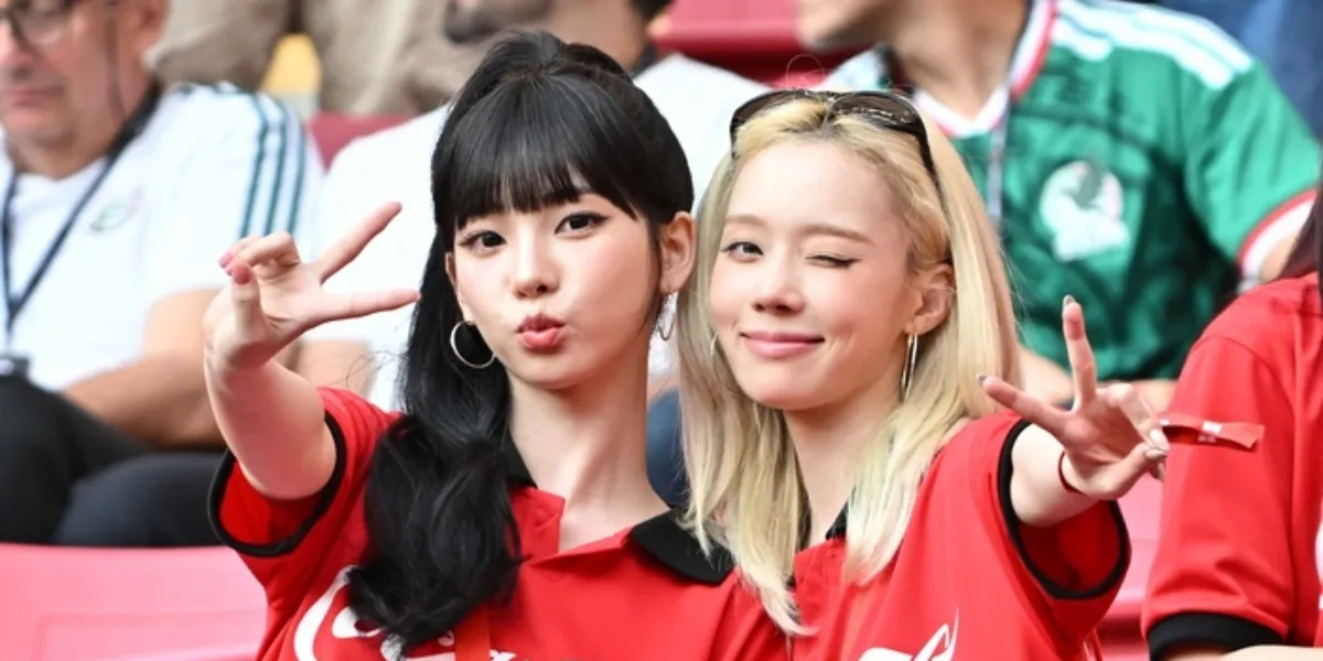 Karina and Winter aespa Support the South Korean National Team in the ...
