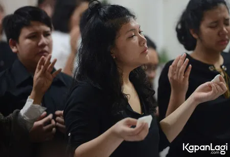 Foto Advent Bangun - #005 - KapanLagi.com