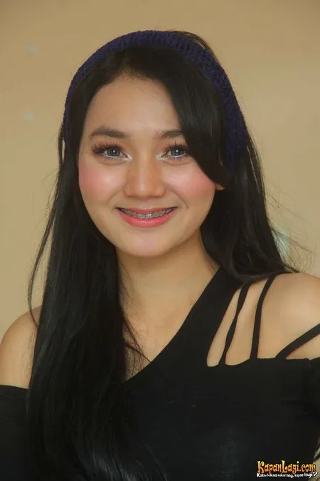 Foto Ajeng - #097 - KapanLagi.com