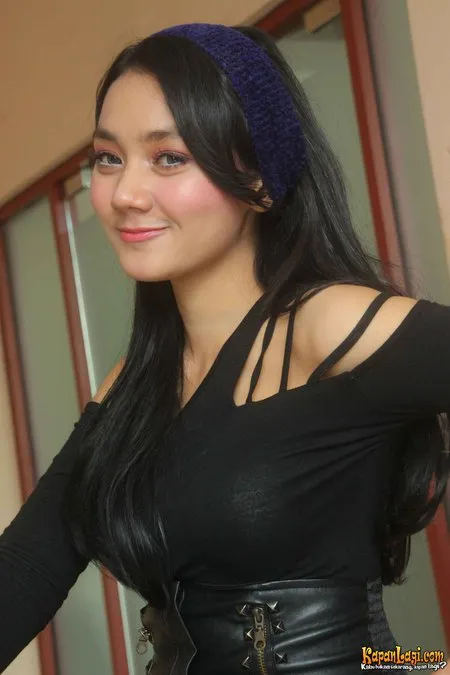 Foto Ajeng - #101 - KapanLagi.com