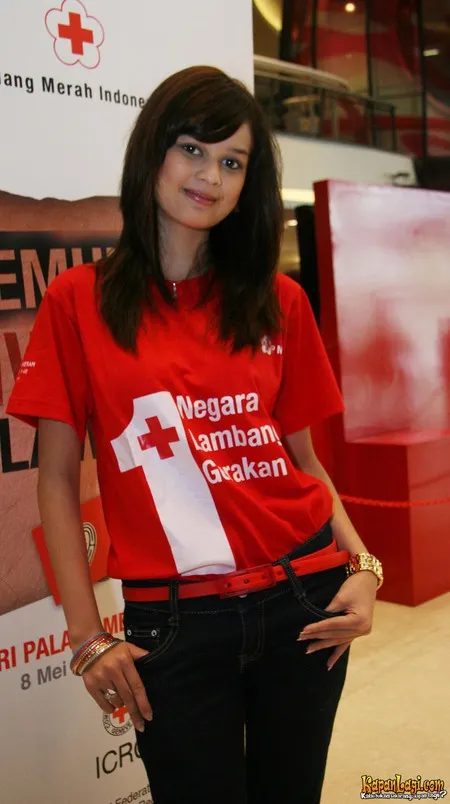 Foto Cut Meyriska - #30 - KapanLagi.com