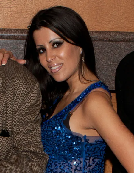 Foto Debora Debbie Flores Narvaez - #6 - KapanLagi.com