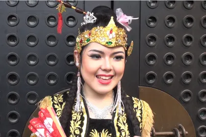 Tina Toon Ingin Jadi Artis Serba Bisa | KapanLagi.com: Video Kapanlagi ...