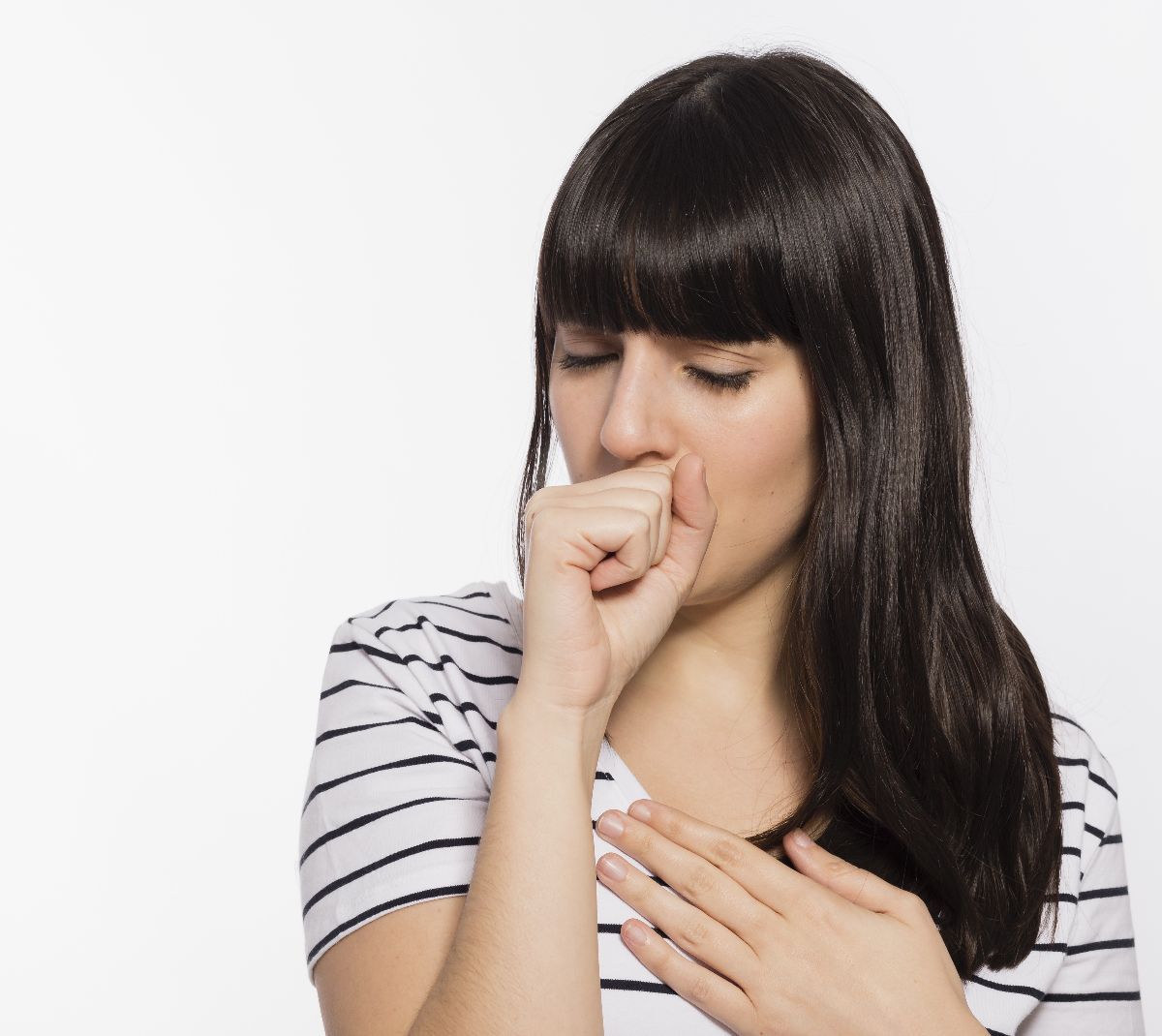 Avoid Consuming These 6 Foods and Drinks When Experiencing Throat ...