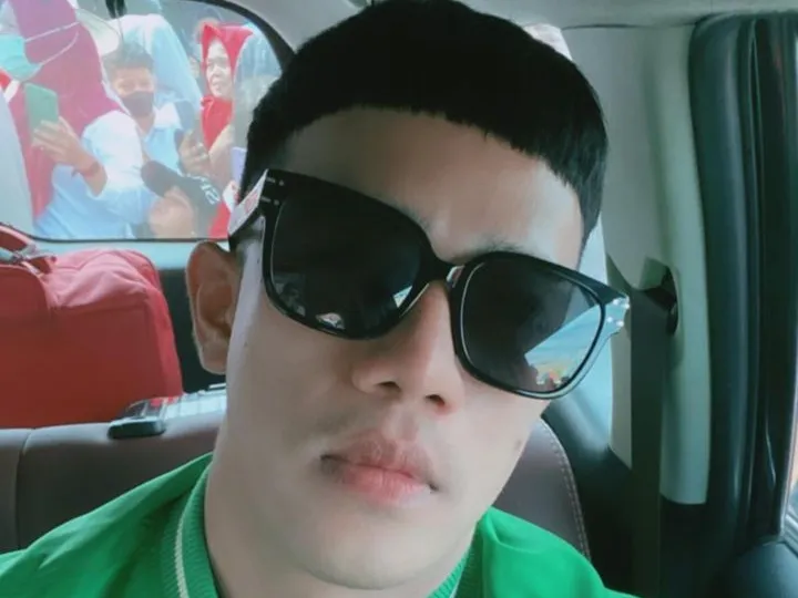Awalnya Foto Bareng, Ruri Vokalis Repvblik Tiba-Tiba Bikin Sopir Ojol ...