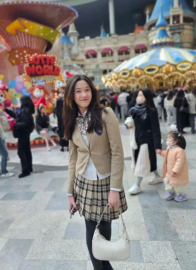 Intip Sederet Potret Mikhaela, Putri Nafa Urbach Menunjukkan Pesonanya ...