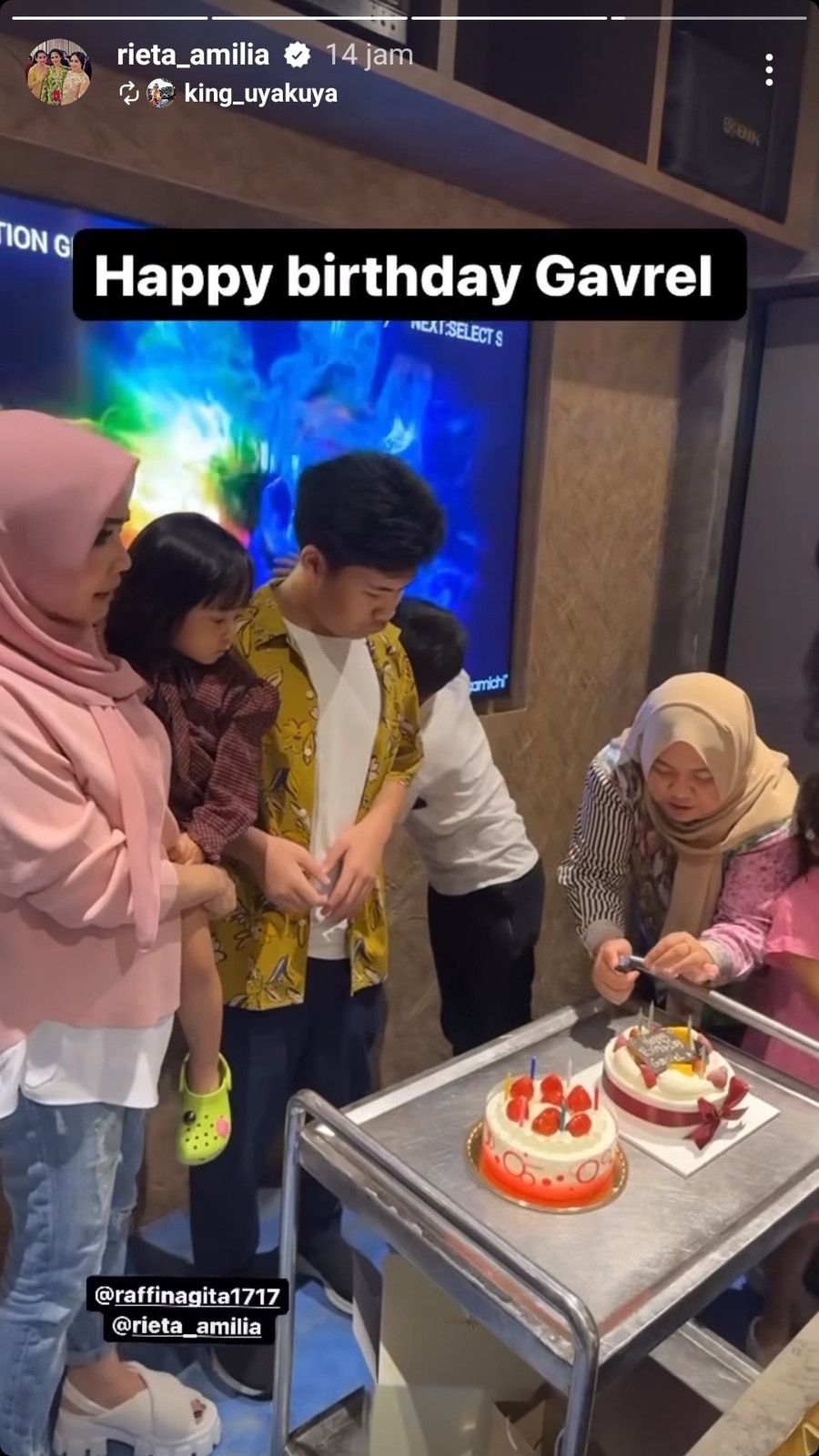 8 Foto Gavrel Anak Angkat Rieta Amalia Ulang Tahun Yang ke-16