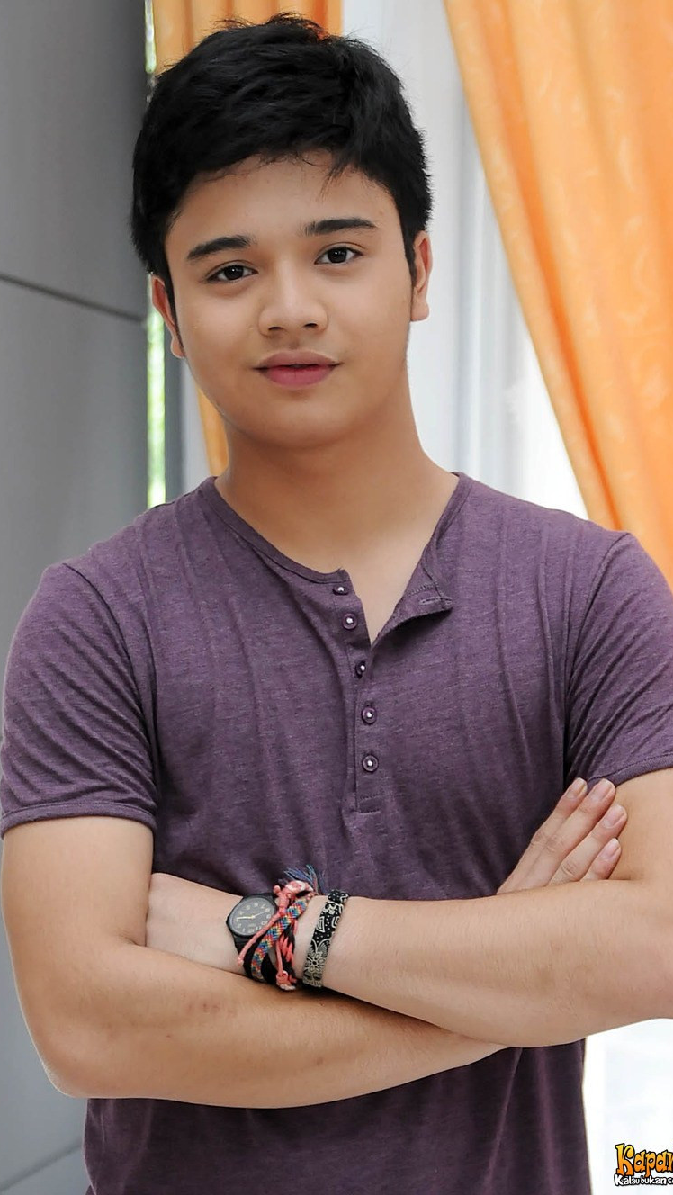 Profil dan Agama Derby Romero, Lengkap dengan Perjalanan Karier Hingga Penghargaan