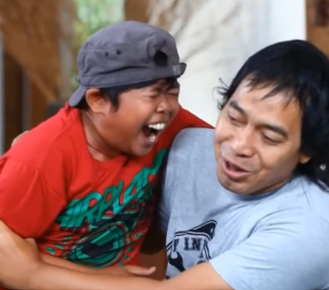 Mengejutkan, Ini Real Count KPU Sementara Suara Komeng 'Uhuy' di DPD Jabar Mengejutkan, Ini Real Count KPU Sementara Suara Komeng 'Uhuy' di DPD Jabar