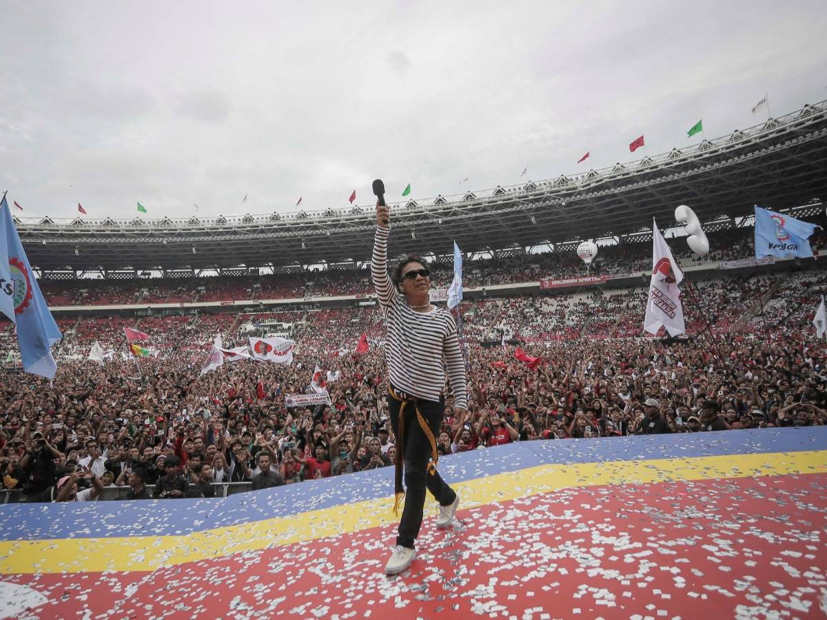 FOTO: Deretan Musisi Tanah Air yang Meriahkan Konser Salam Metal di ...