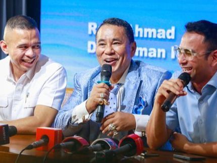 Potret Raffi Ahmad Didampingi Hotman Paris saat Buka Suara soal Tudingan Pencucian Uang, Ungkap ...