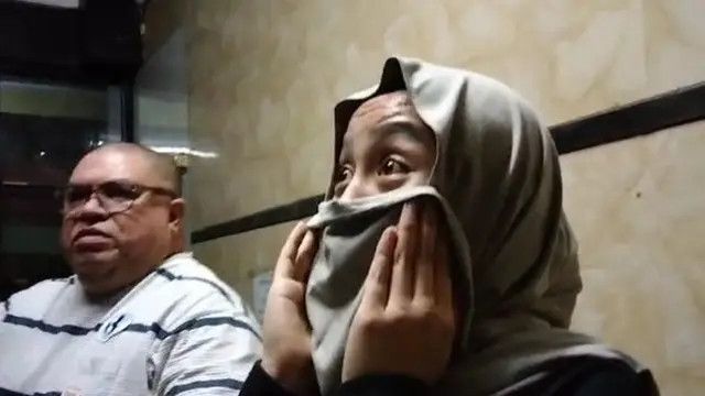 Gara-Gara Lolly Kabur dari Rumah Aman, Pengacara Vadel Badjideh Minta Polisi Hentikan Kasus ...