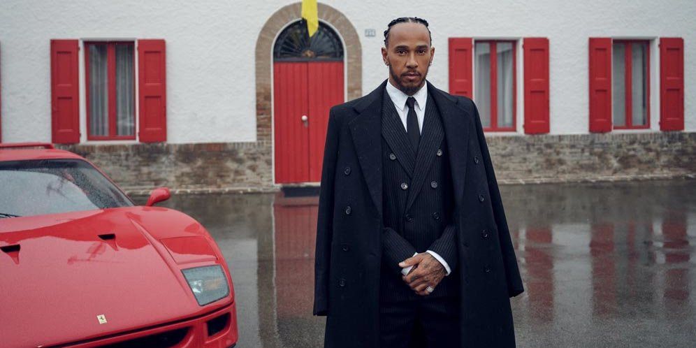 Kata Lewis Hamilton yang Akhirnya Resmi Bela Ferrari di Formula 1 2025 ...