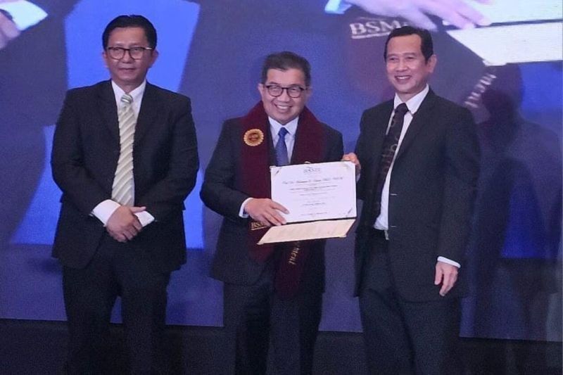 Ojk Ingatkan Pentingnya Manajemen Risiko Perbankan Siapa Bapak